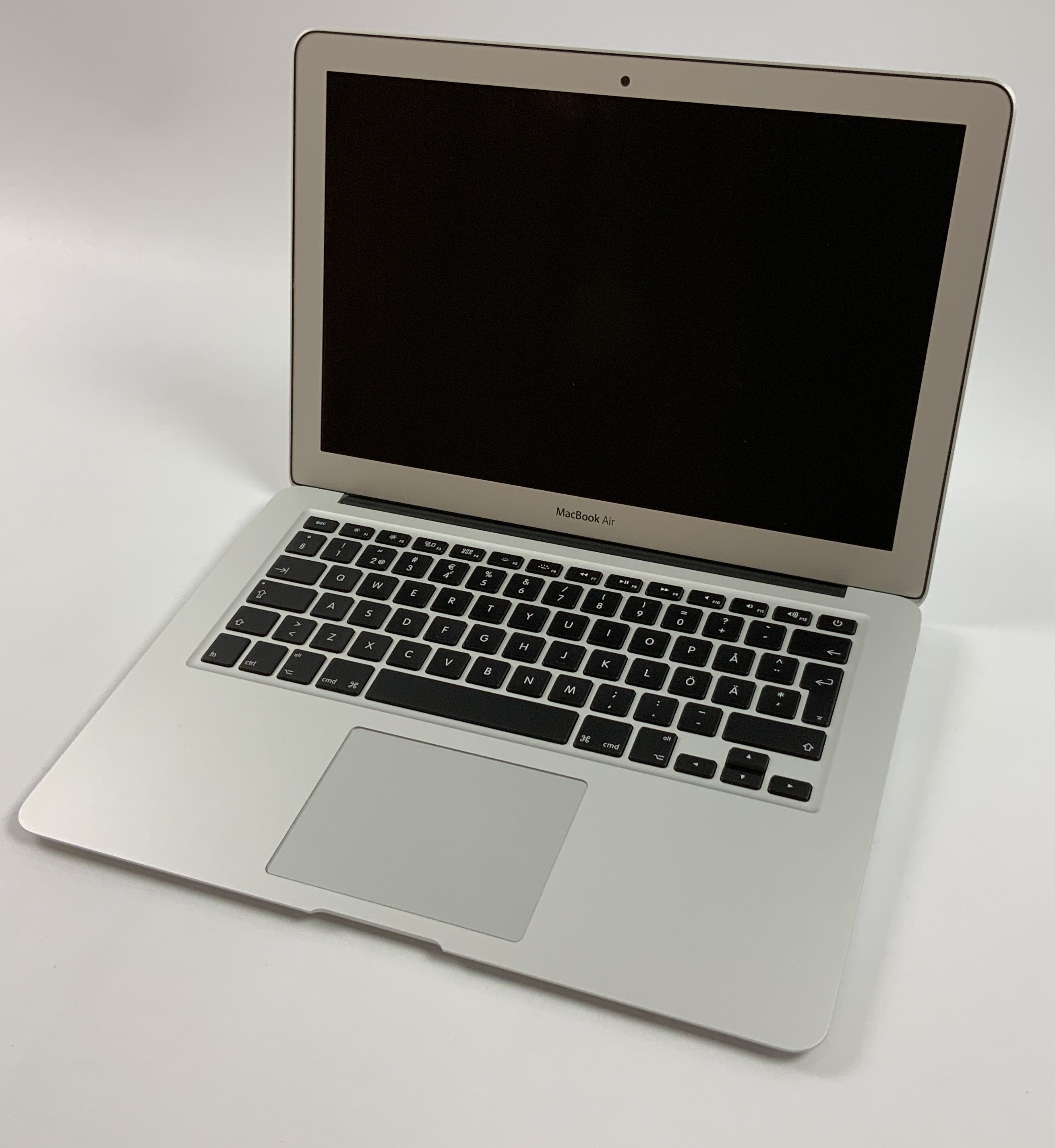 MacBook Air 13" Intel Core i5 1.6 GHz / 4 GB RAM / 128 GB SSD / Early ...